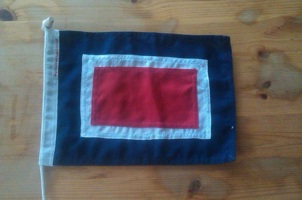Signal code flag WHISKEY – Flag Studio